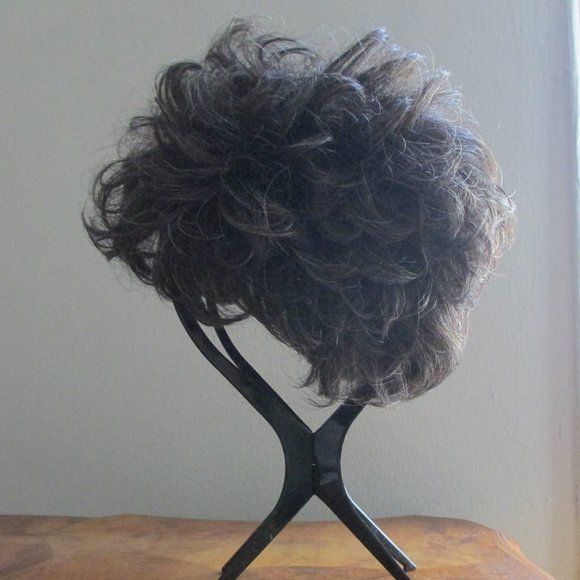 Alan Thomas | Hair | Alan Thomas Petite Short Layers Brunette Wig With ...